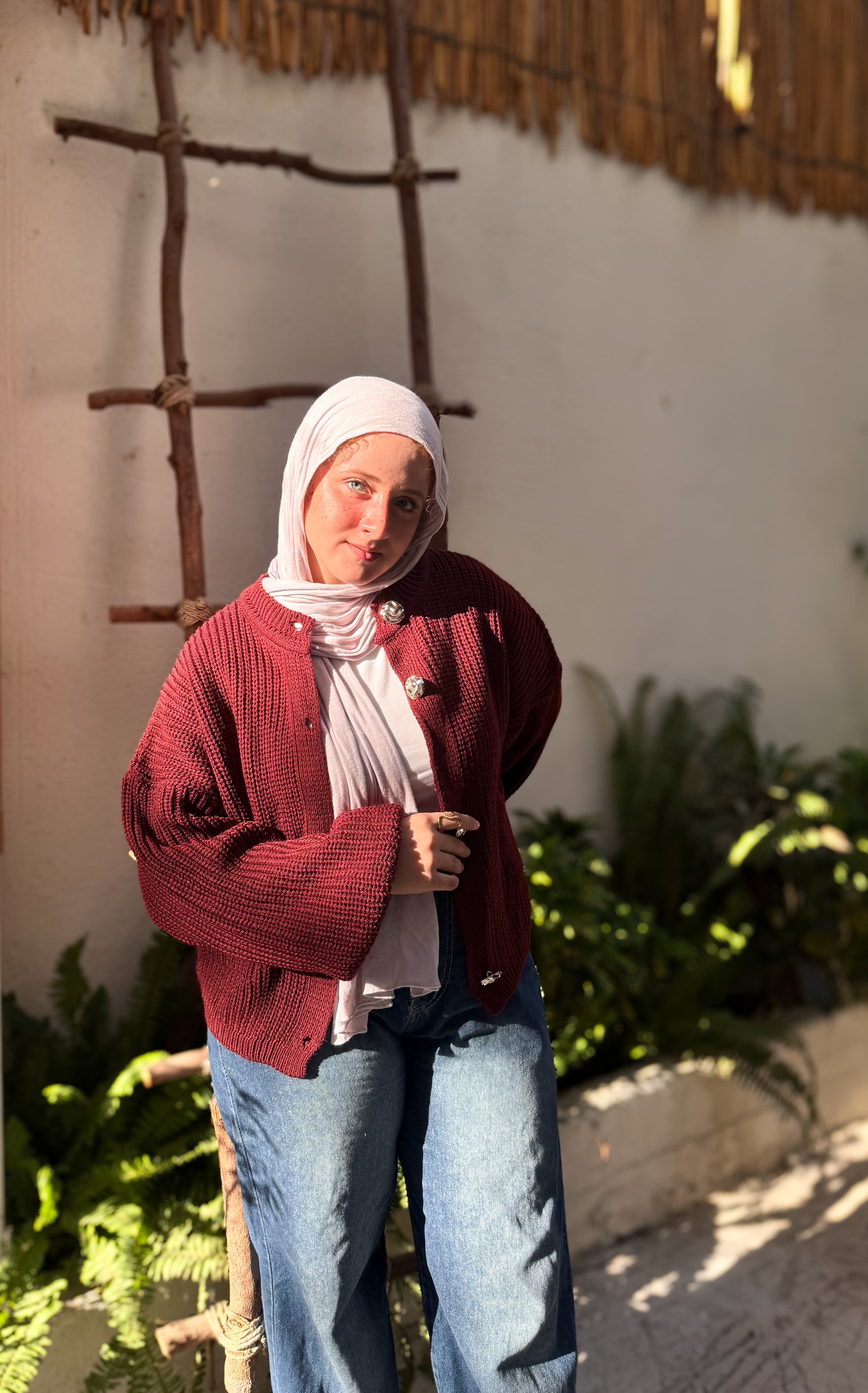 Trikko Sweater - Burgundy – Elle Desire